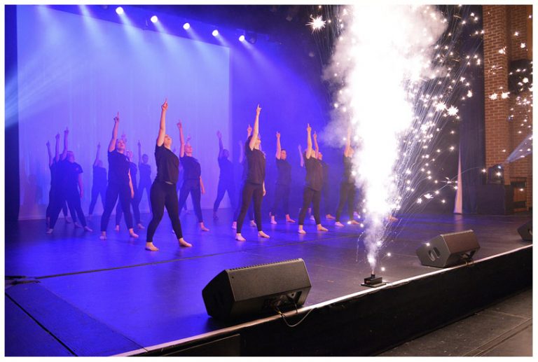 Spotlight Shows - Spotlight School of Dance